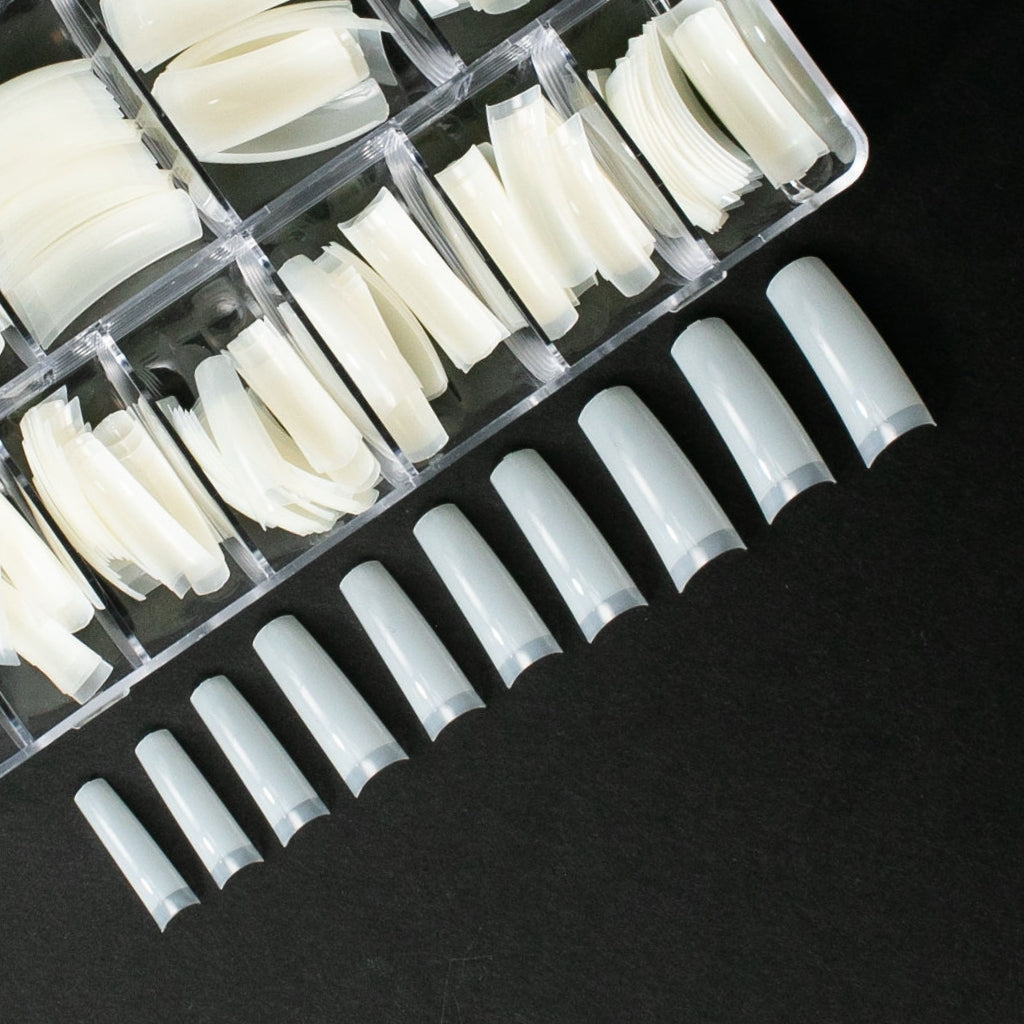 Curved Half-Well Tip Kit – en Vogue Nails